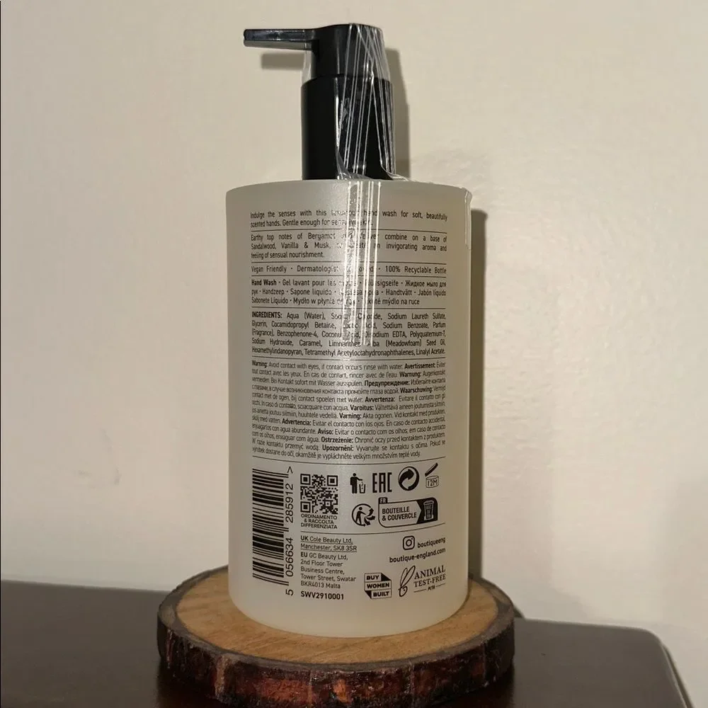 COLE BEAUTY | Grooming | Cole Beautysandalwood Vetiver Hand Wash | Poshmark